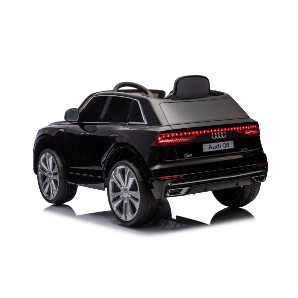 Elbil for barn Q8 Audi 2x35W 12V7Ah | Svart - 2795,- - Elektriske biler ...
